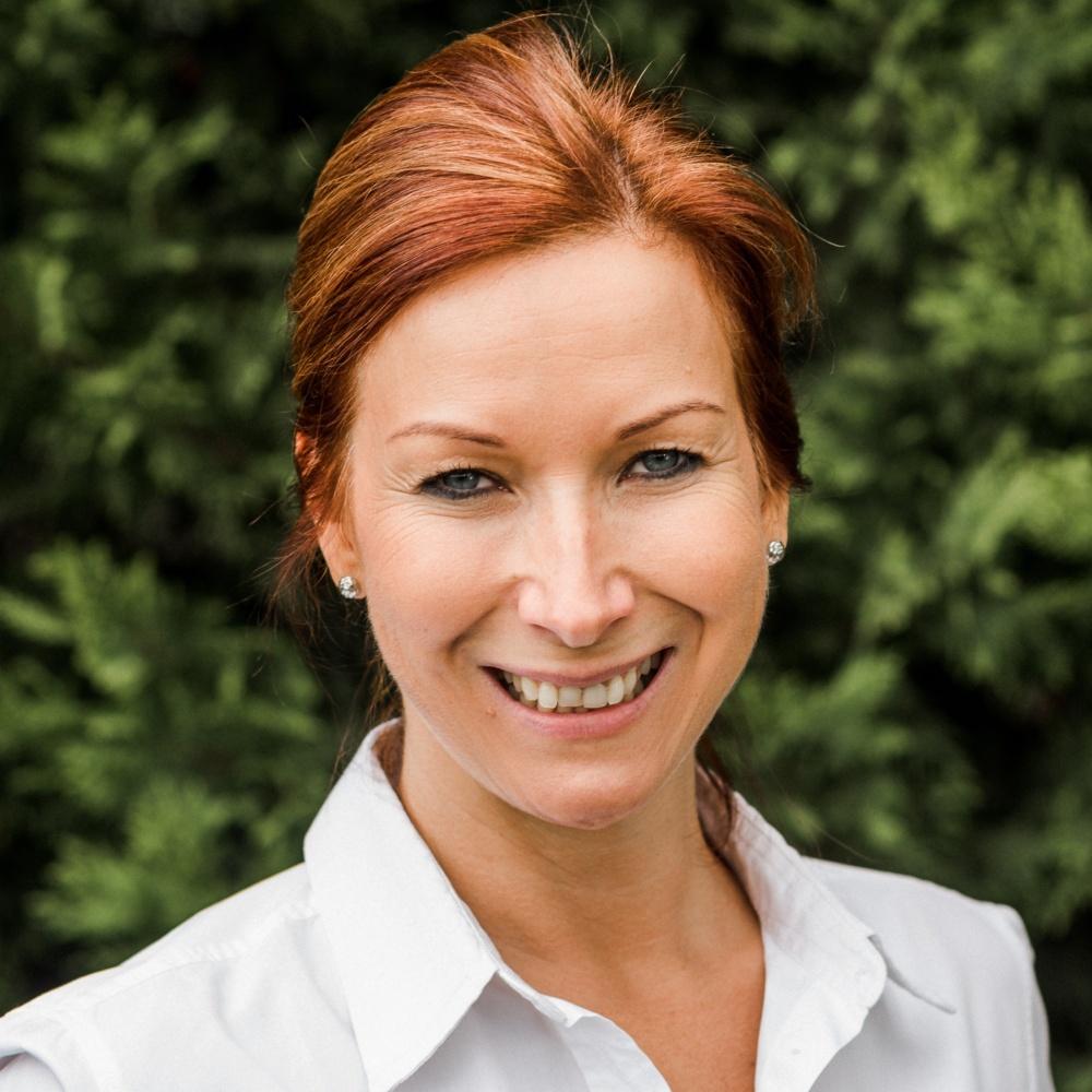 Bartha Beáta - BUSINESS FEST